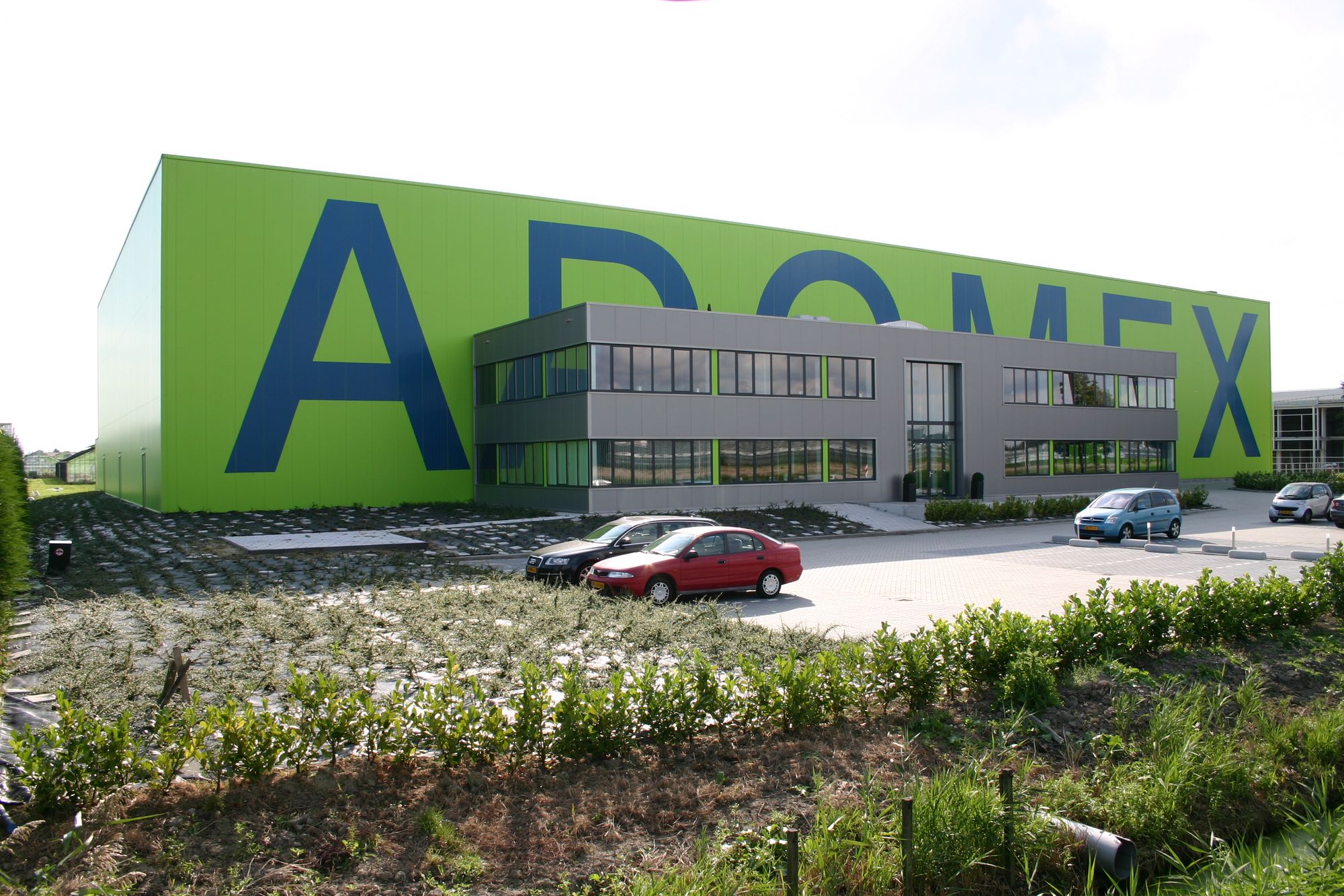 Bedrijfsgebouw Adomex Uithoorn