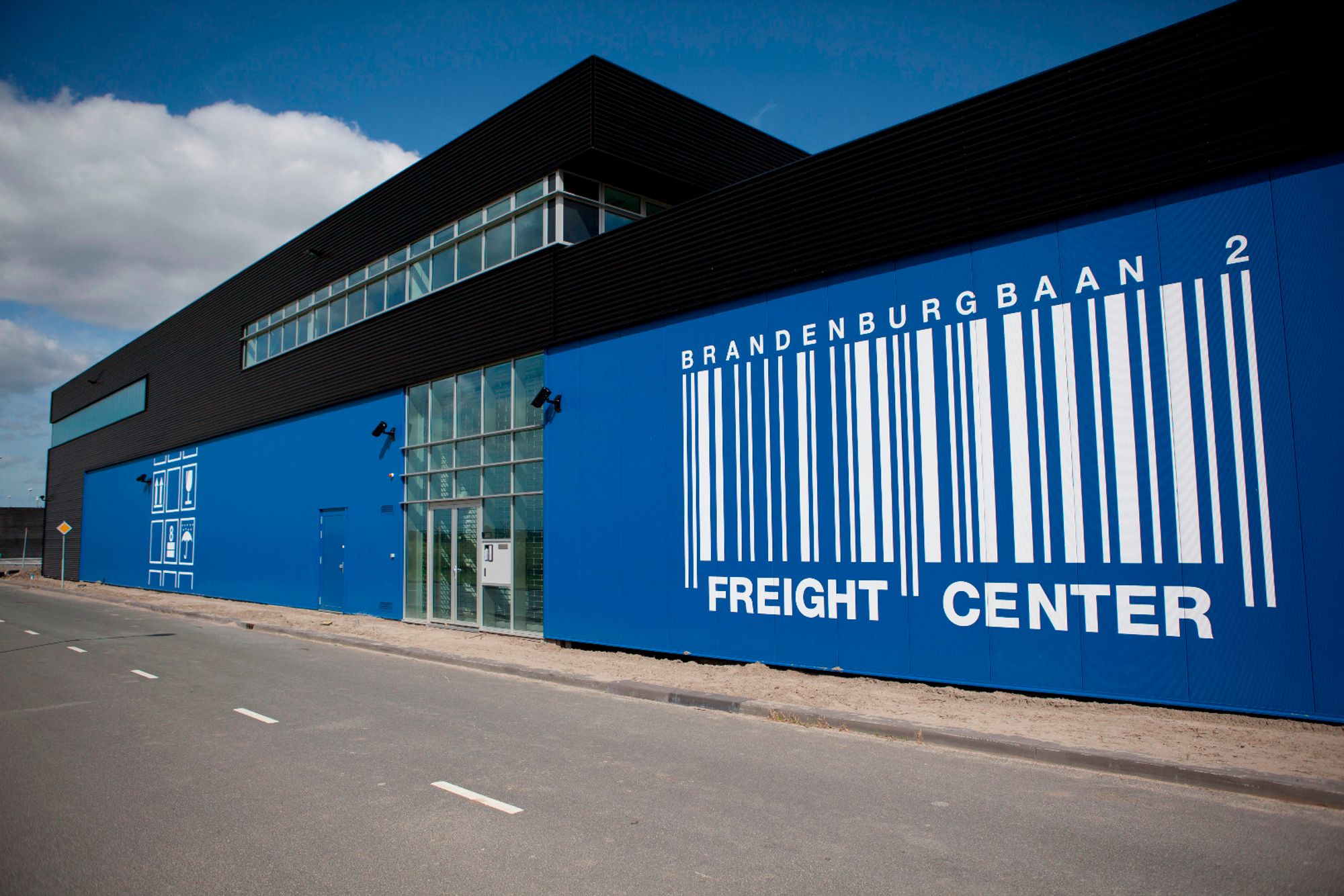 Freight center Rotterdam The Hague Airport
