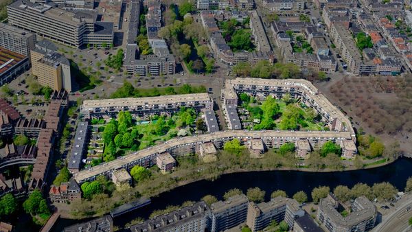 Havensteder en Heembouw Wonen verduurzamen 406 woningen in Rotterdam